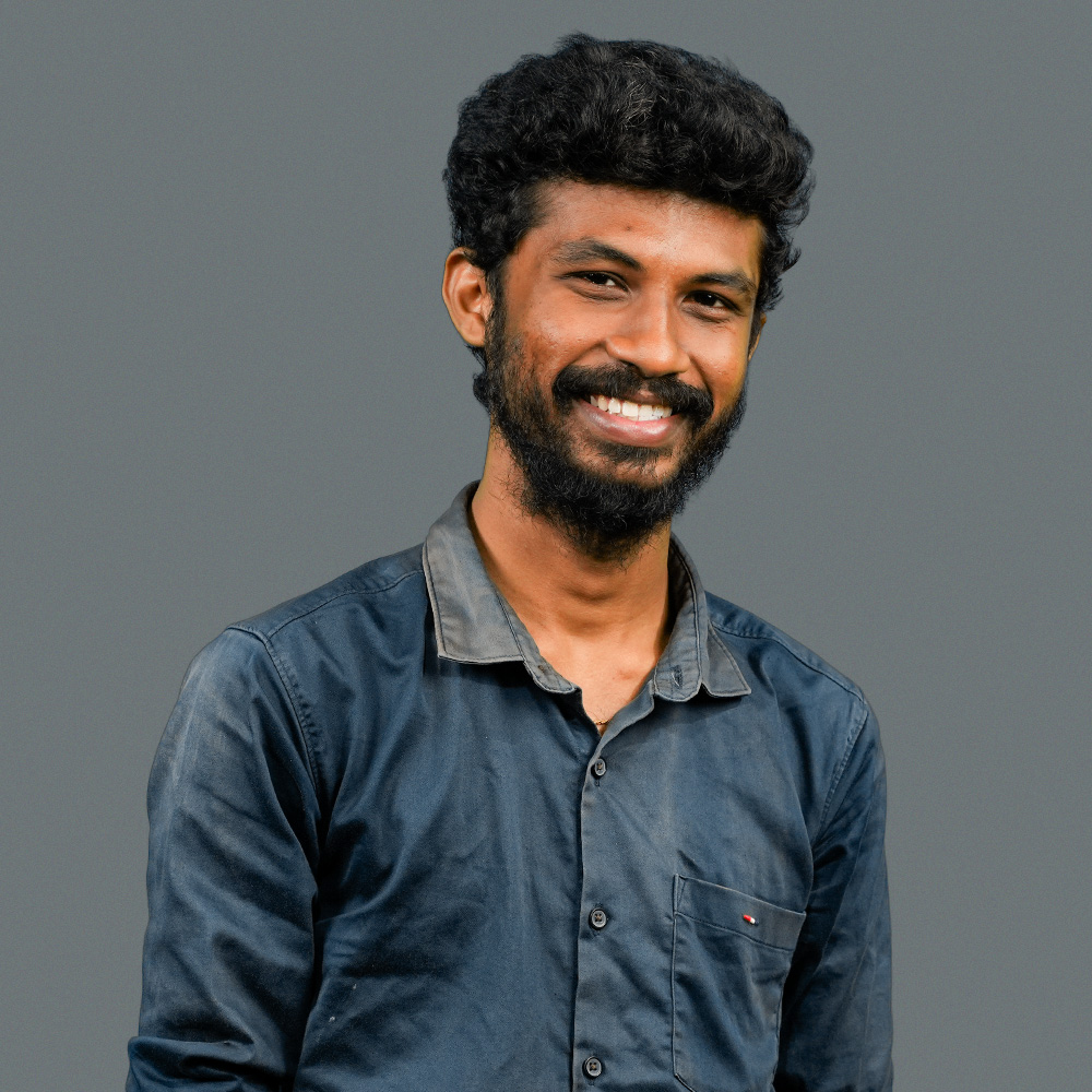 Meet the Team - Asiaville | Ayevee